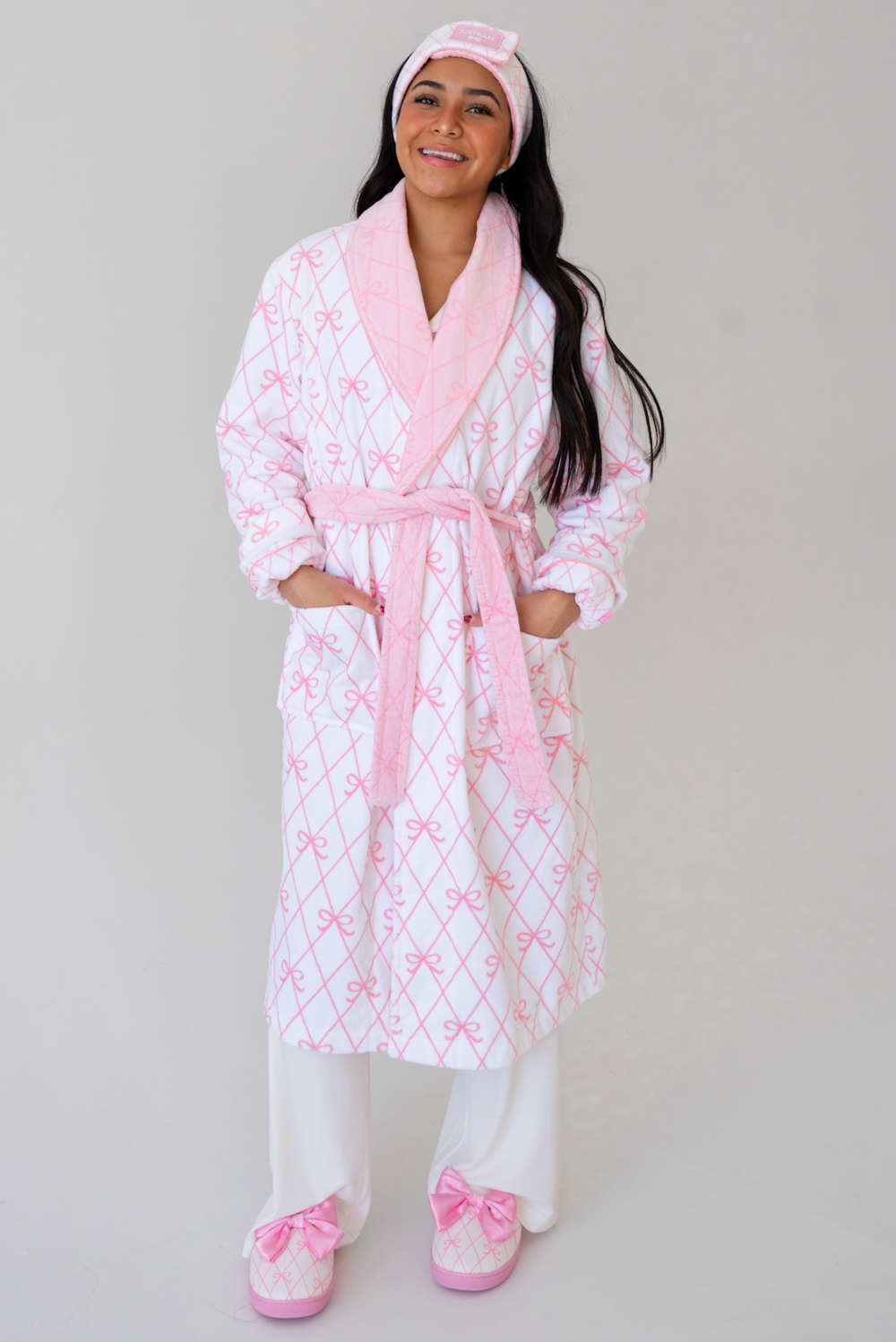 JustKass Full GRWM Set in White – Sixteen